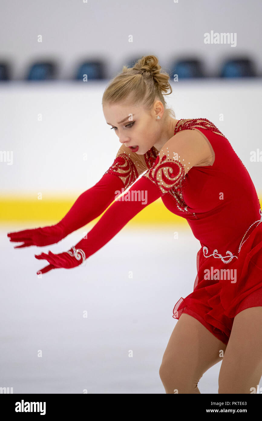 Viveca lindfors figure skating hi-res stock photography and images - Alamy