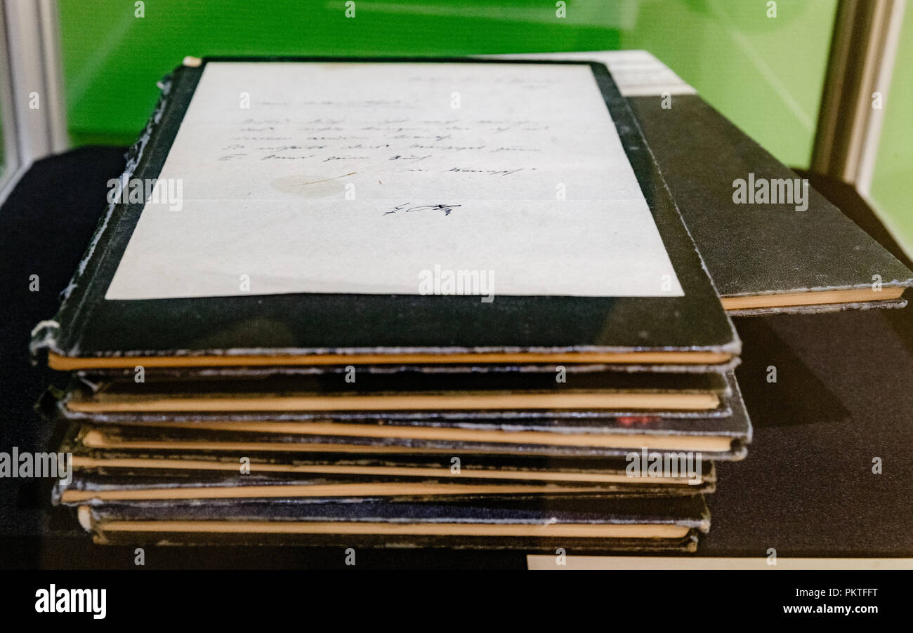 Stern magazine 1983 hi-res stock photography and images - Alamy