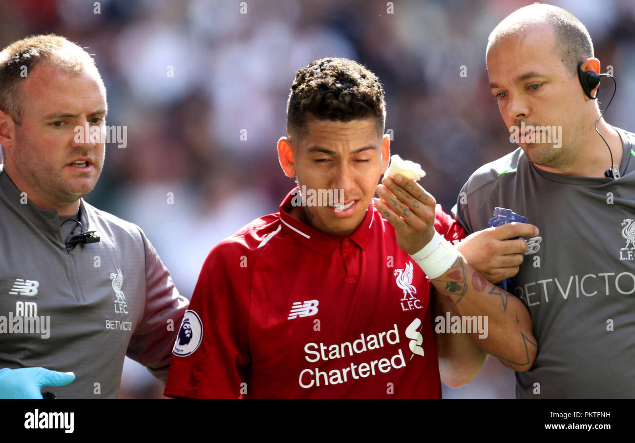 Roberto Firmino Liverpool Stock Photos & Roberto Firmino Liverpool ...