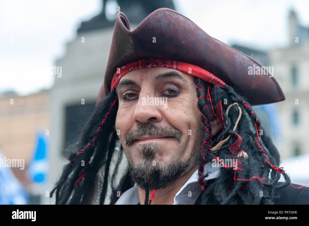 Glasgow, Scotland, UK. 15th September, 2018. A man dressed as a pirate ...