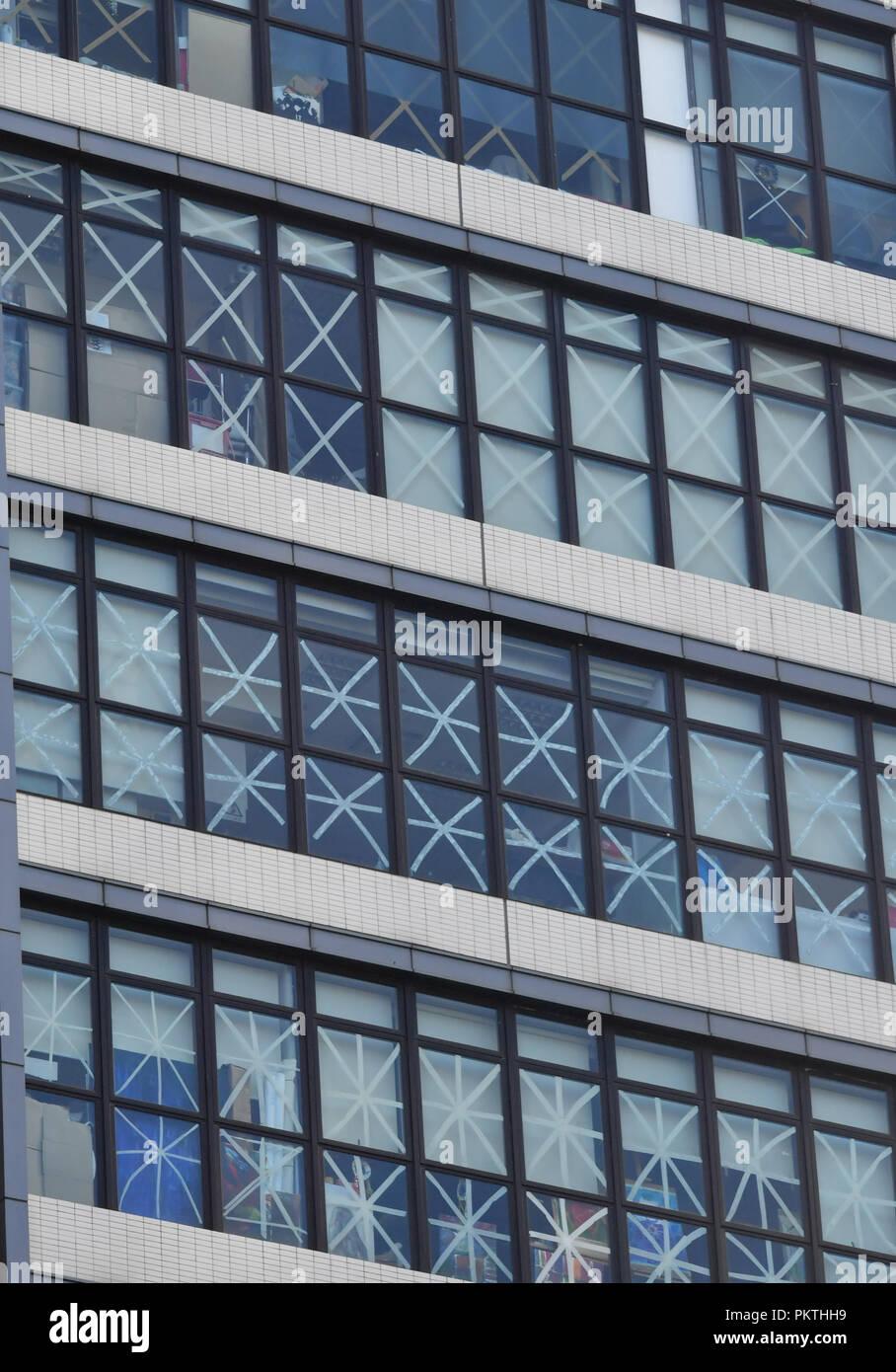 Taped windows hi-res stock photography and images - Alamy