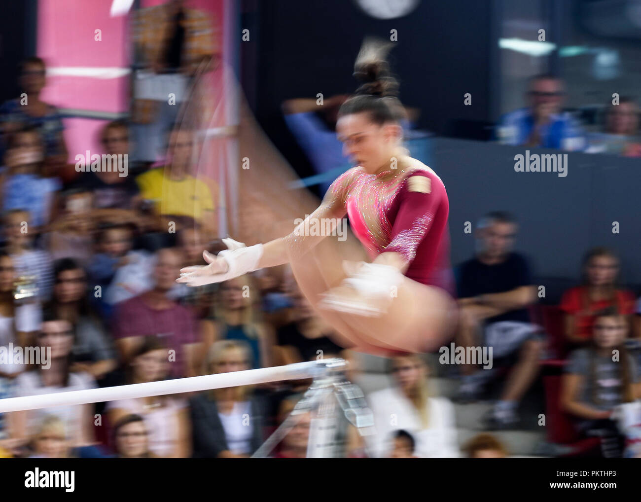 Feature, decorative image: Pauline Schaefer (Chemnitz) at the uneven ...