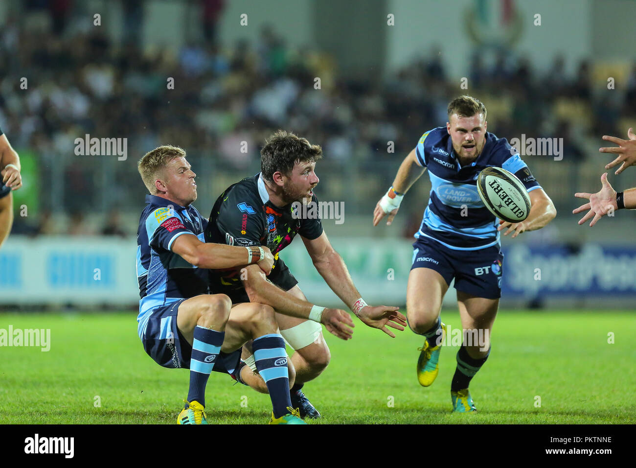 Match josh navidi of wales hi-res stock photography and images - Alamy