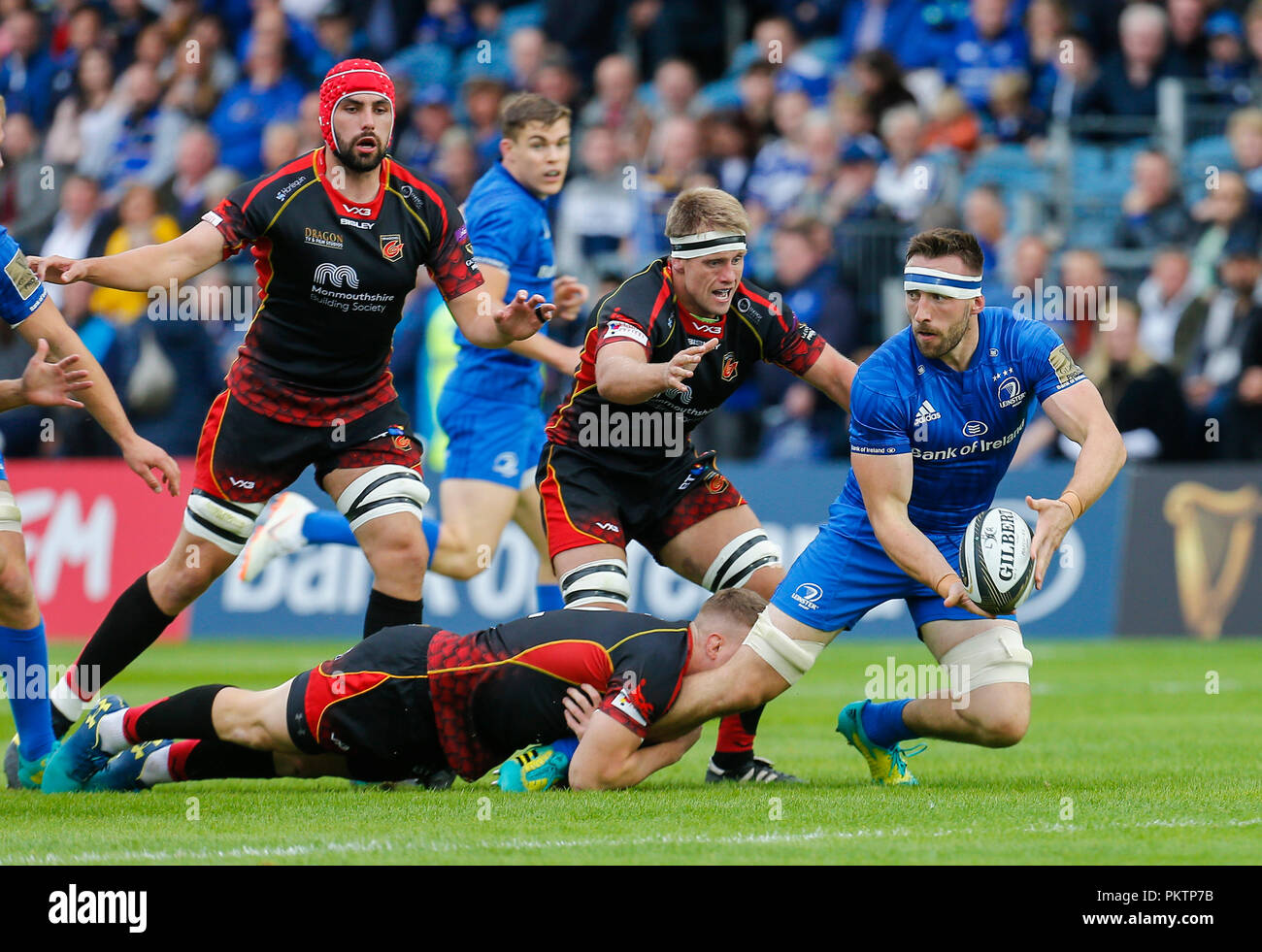 Leinster rugby hi-res stock photography and images - Alamy
