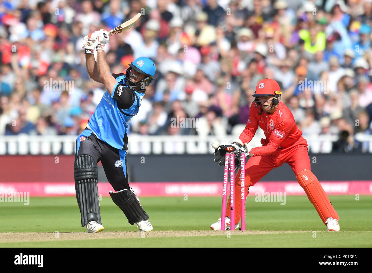Lancashire lightnings matthew parkinson hi-res stock photography and ...