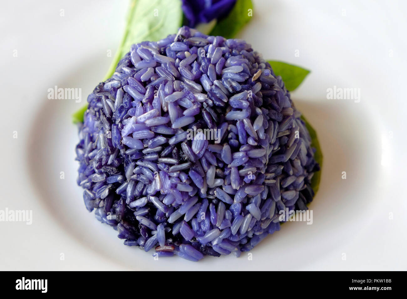 Purple rice hi-res stock photography and images - Alamy