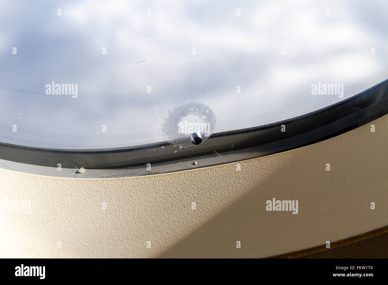 Airplane bleed hole on the window of a British Airways Airbus A321 ...