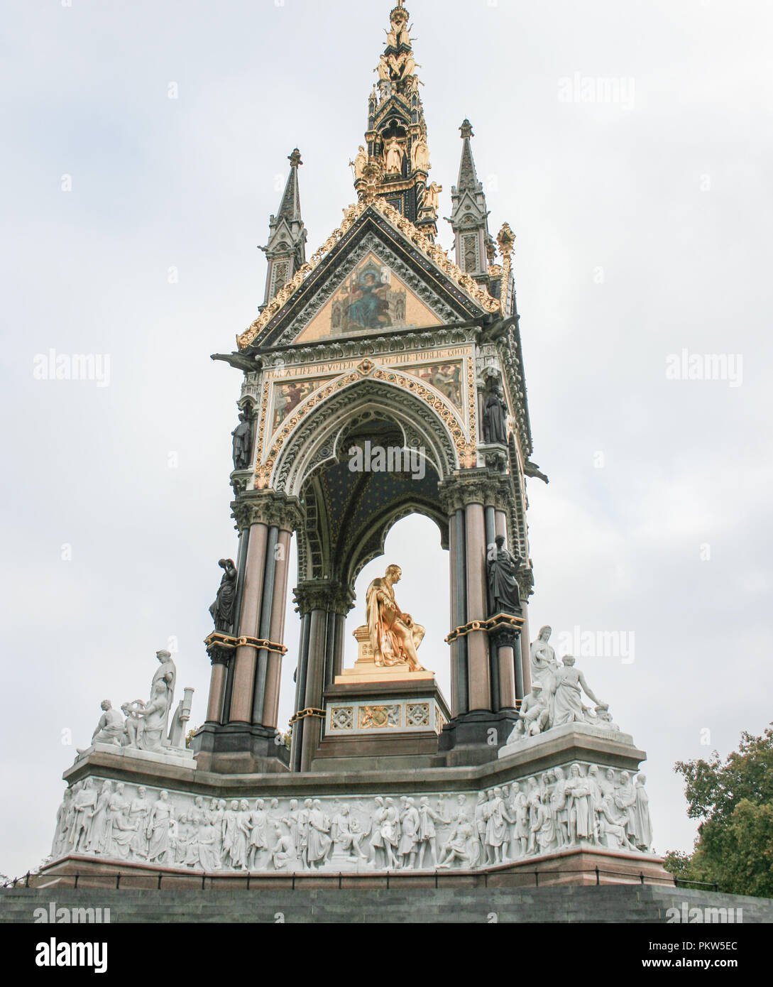 The Albert Memorial, near the Royal Albert Hall, Kensington Gardens ...