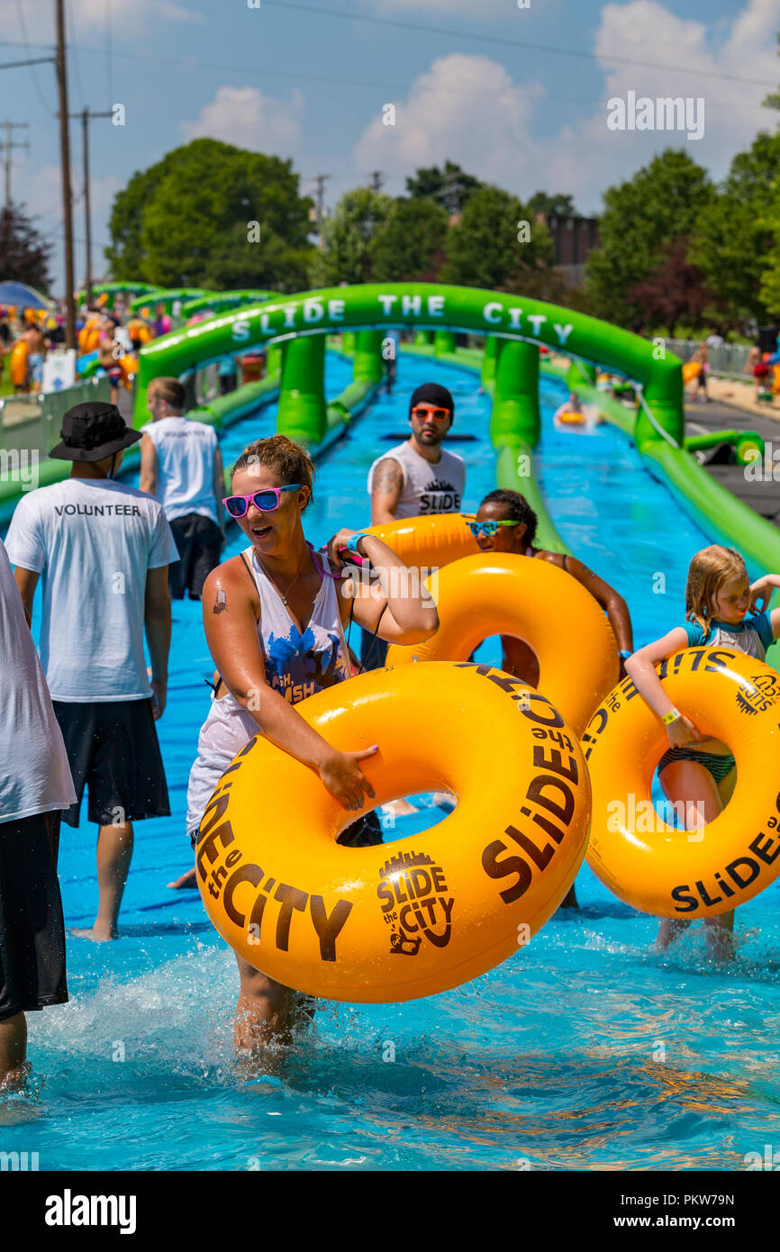 Raft slide hi-res stock photography and images - Alamy