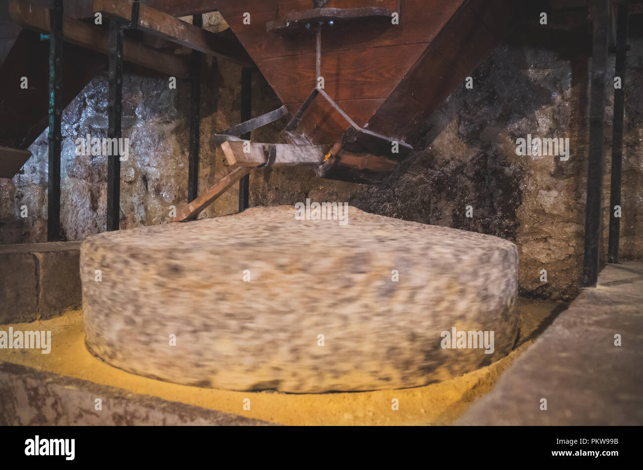 Water operated mill stone for corn flour Stock Photo - Alamy