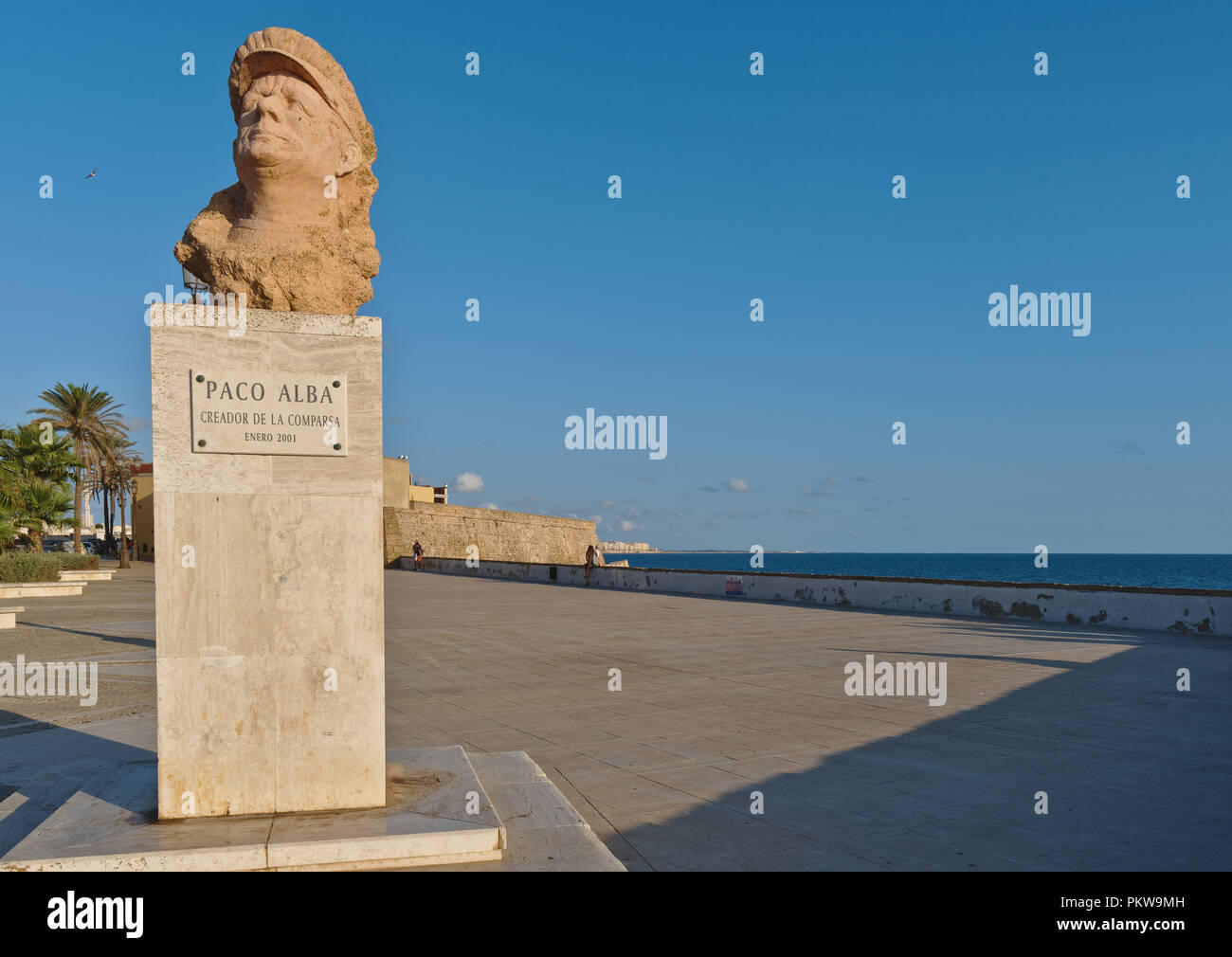 Paco Alba Statue in Cadiz, Spain Stock Photo - Alamy