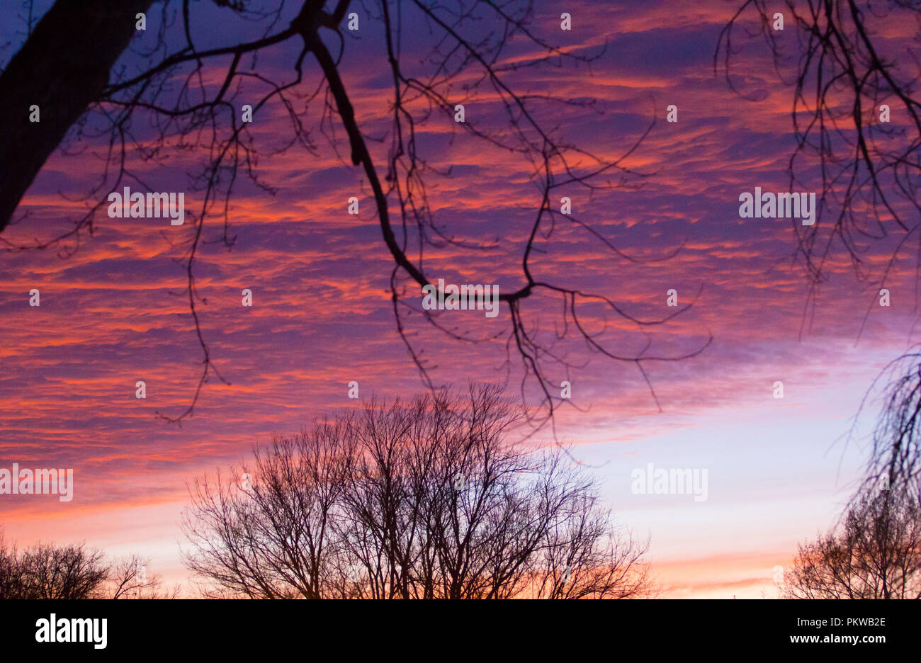 Red Sky Clouds at Sunset, Ohio Stock Photo - Alamy
