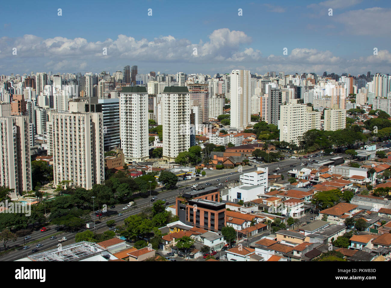 Largest cities in the word hi-res stock photography and images - Alamy
