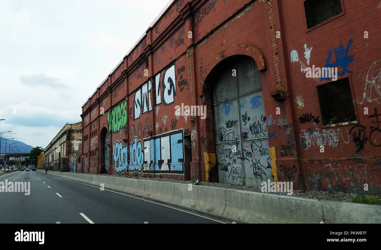 Graffiti wall. Walls with graffiti on the street of Rio de Janeiro ...