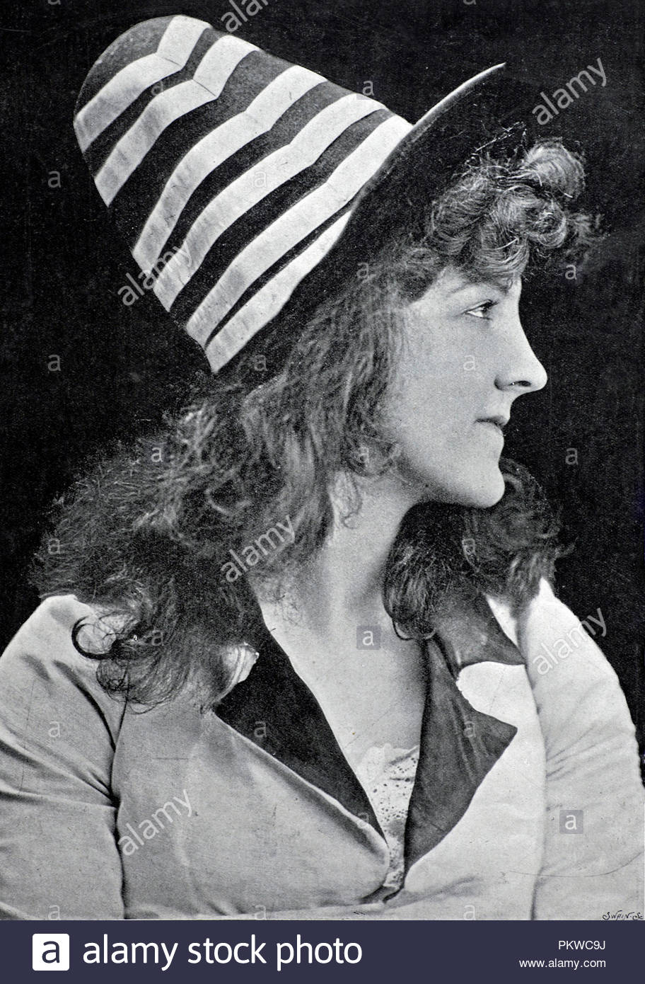 Early 1900s actresses hi-res stock photography and images - Alamy