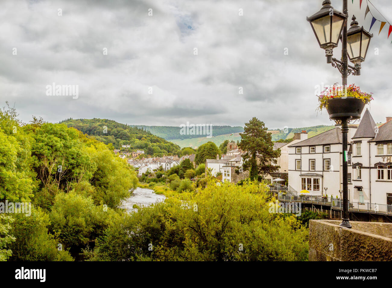 Welsh landscape hi-res stock photography and images - Alamy