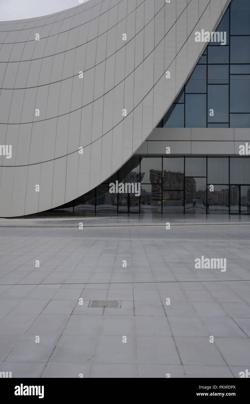 Heydar Aliyev Center in Baku, Azerbaijan Stock Photo - Alamy