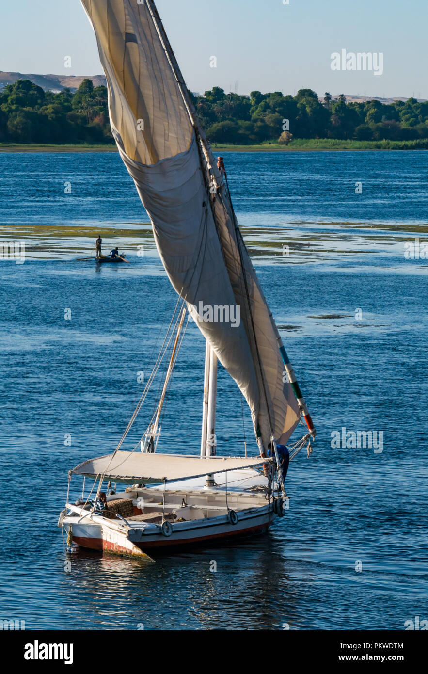Traditional rowing boat hi-res stock photography and images - Alamy
