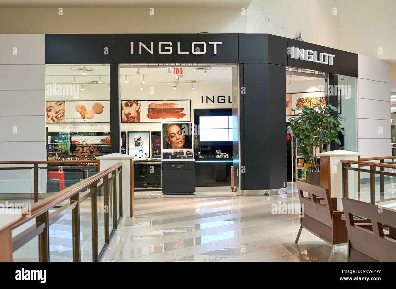Inglot Makeup