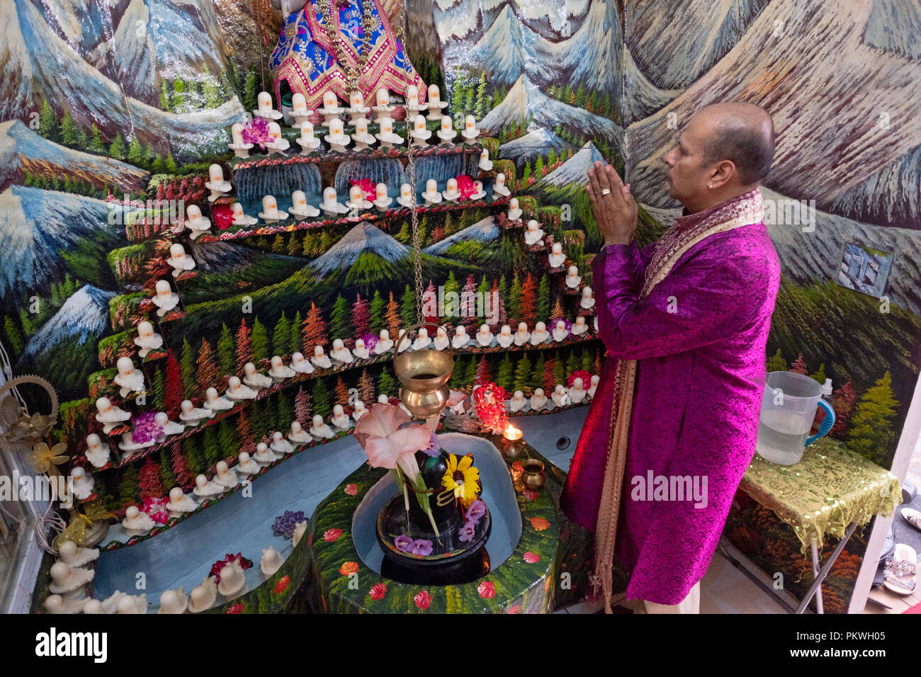 Ganesh mandir temple hi-res stock photography and images - Alamy
