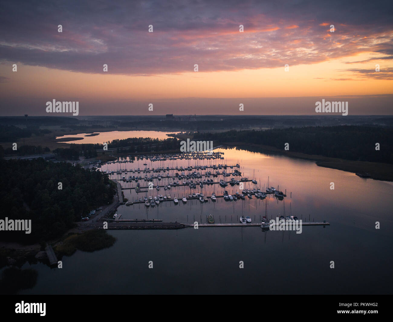 Aerial boats hi-res stock photography and images - Alamy