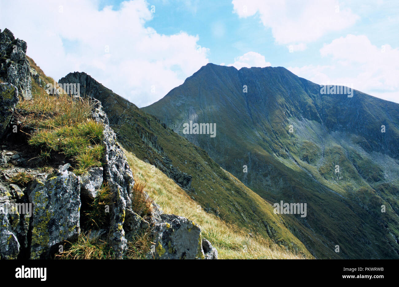 Trail Ascent Stone Peak Stock Photos & Trail Ascent Stone Peak Stock ...