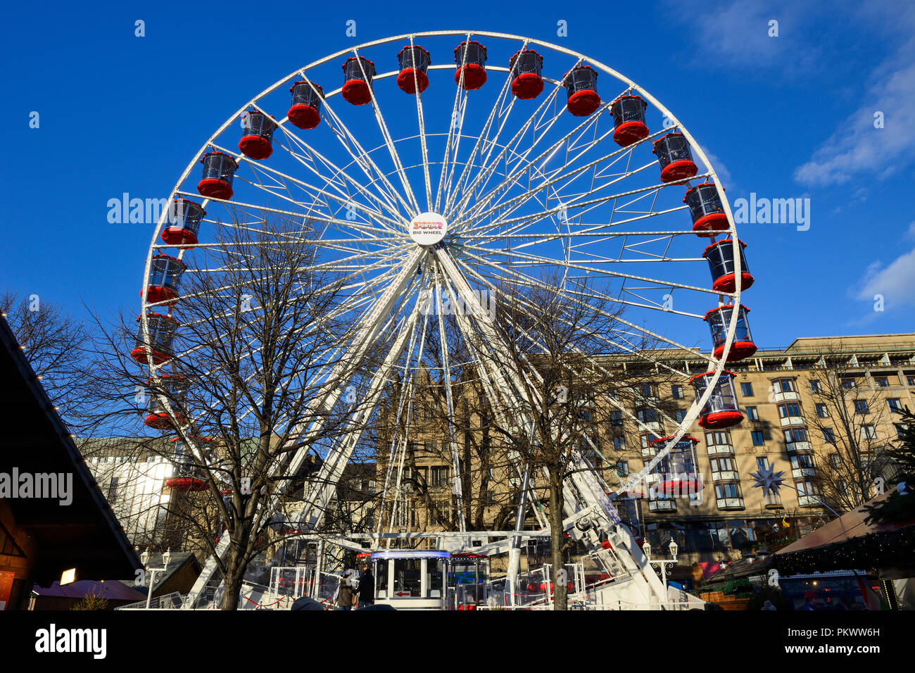 Christmas wheel edinburgh hi-res stock photography and images - Alamy