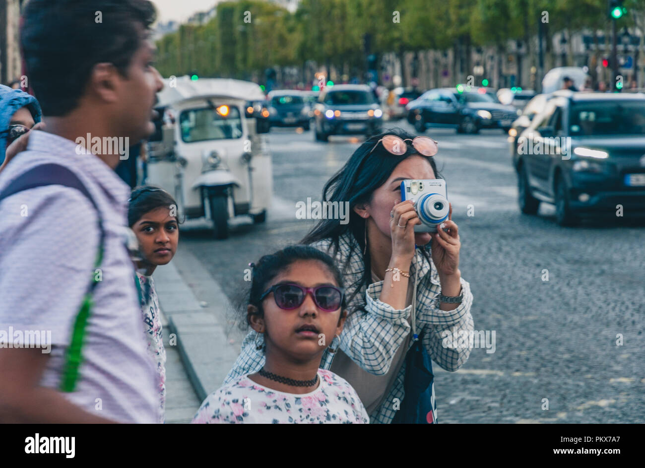 Parisian people hi-res stock photography and images - Alamy