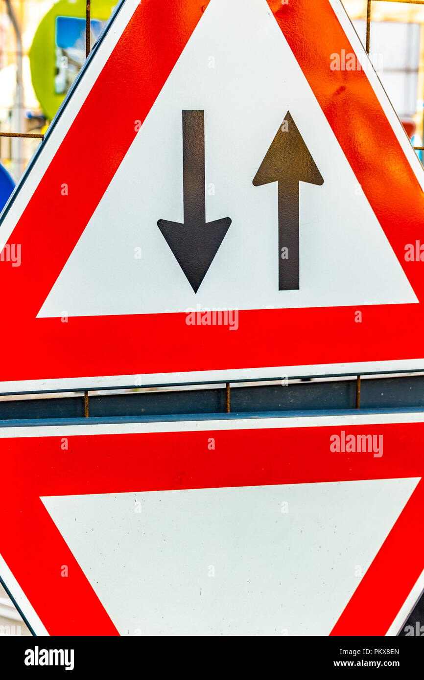 Two ways sign hi-res stock photography and images - Alamy