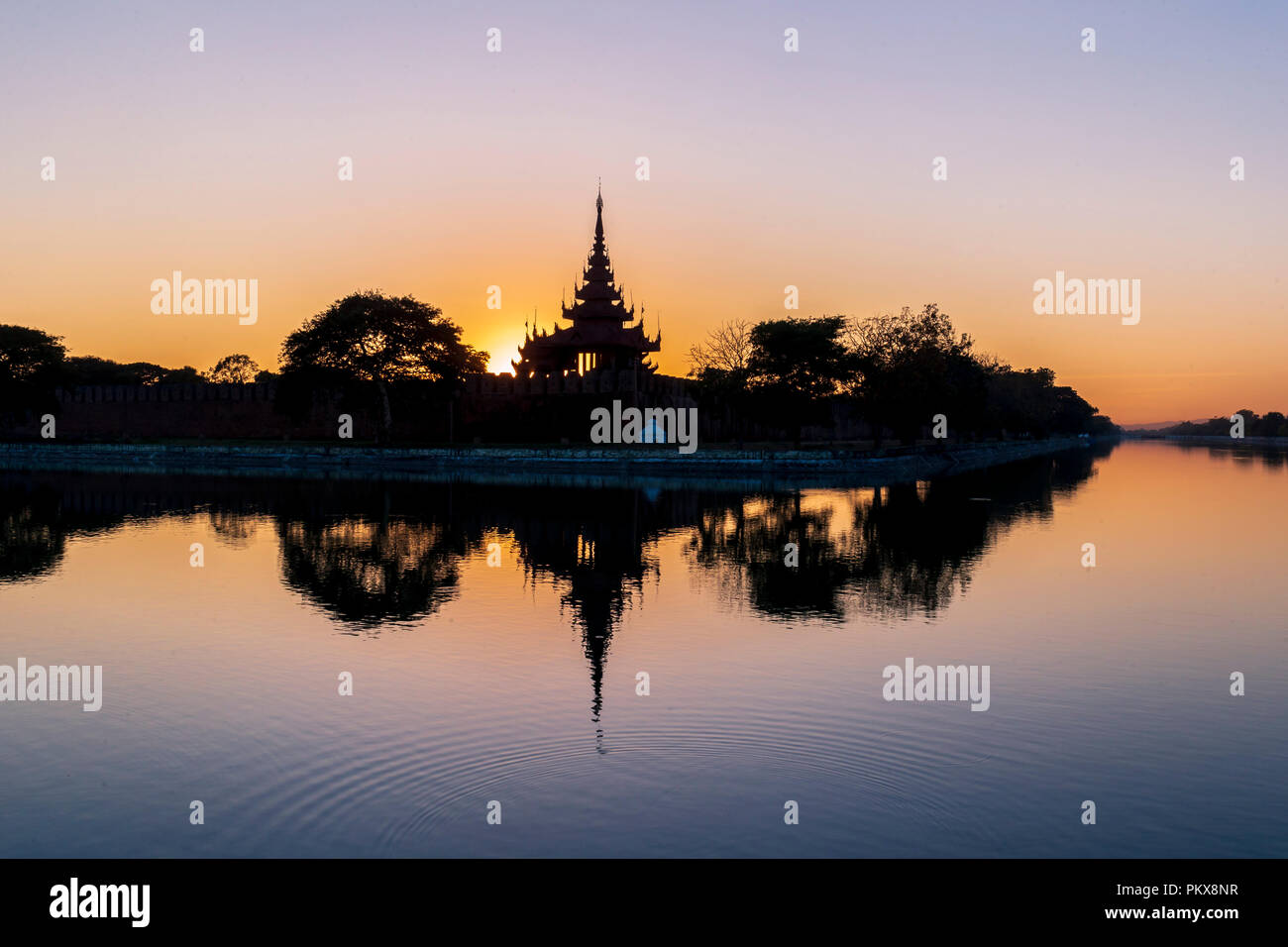Amazing Sunset in Mandalay, Myanmar (Burma Stock Photo - Alamy