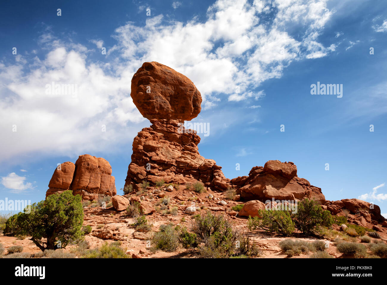 Balanced rock in Arches National Park in Utah Stock Photo - Alamy