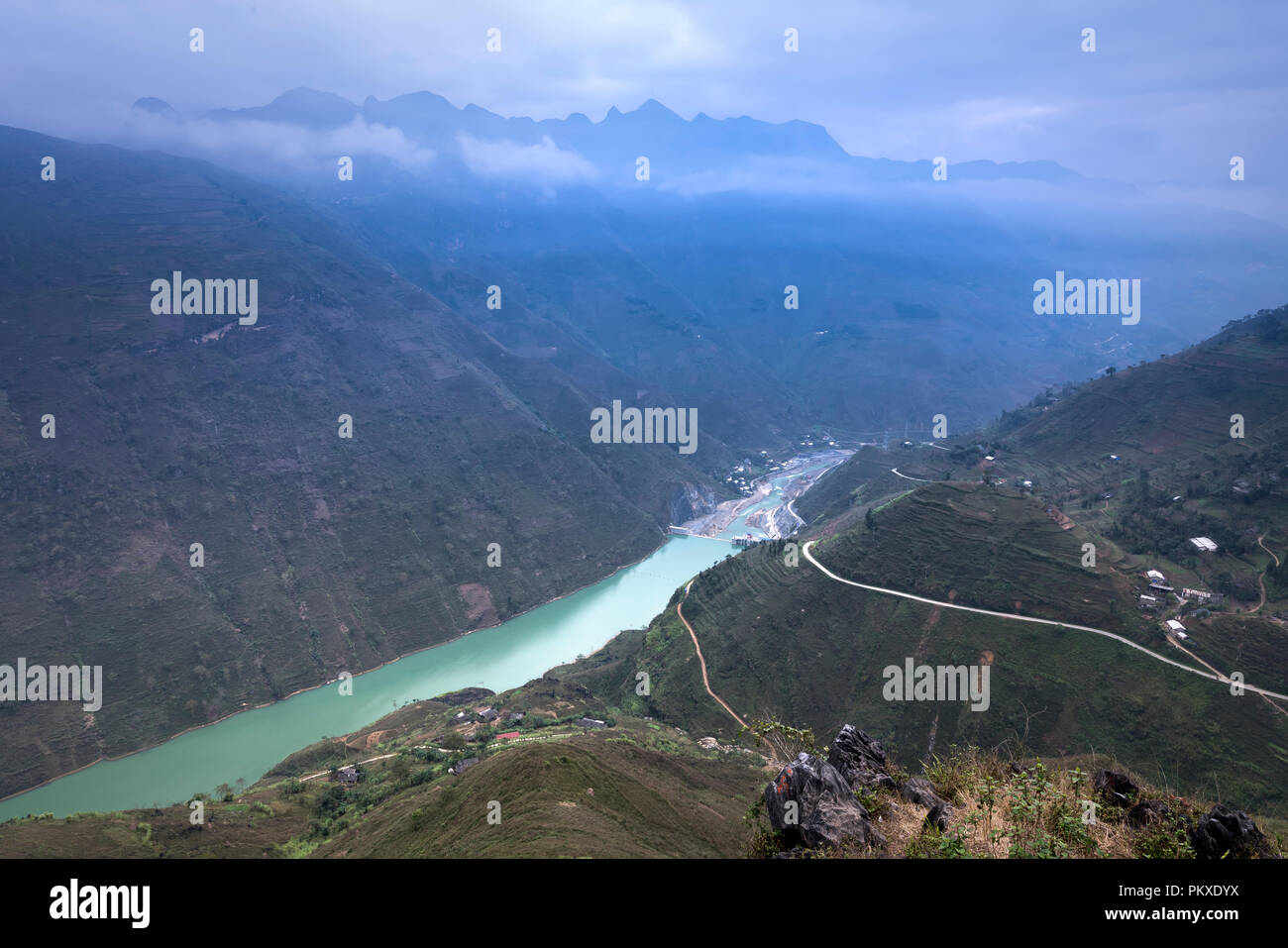 Que viet river hi-res stock photography and images - Alamy