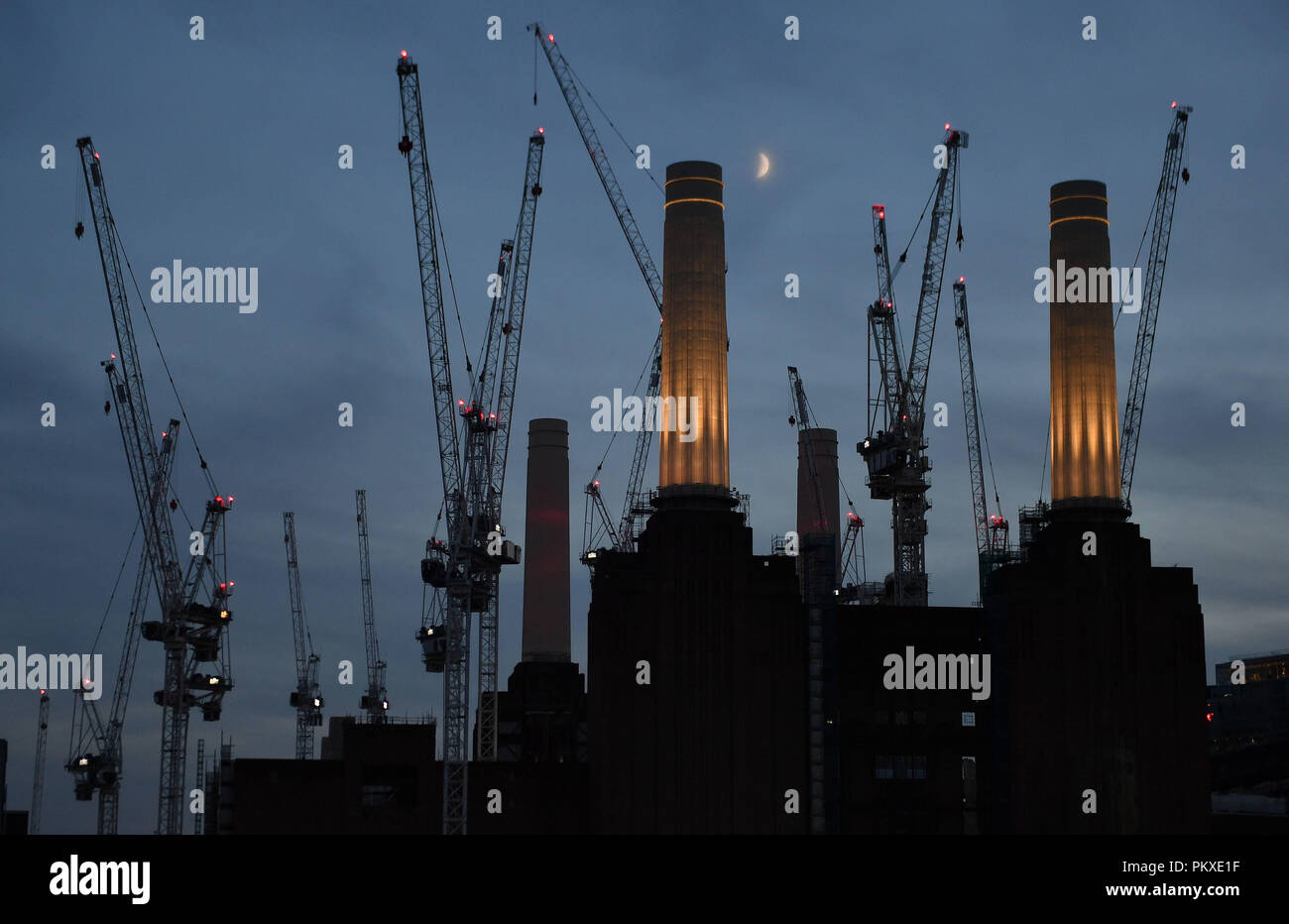 Bank station london redevelopment work hi-res stock photography and ...