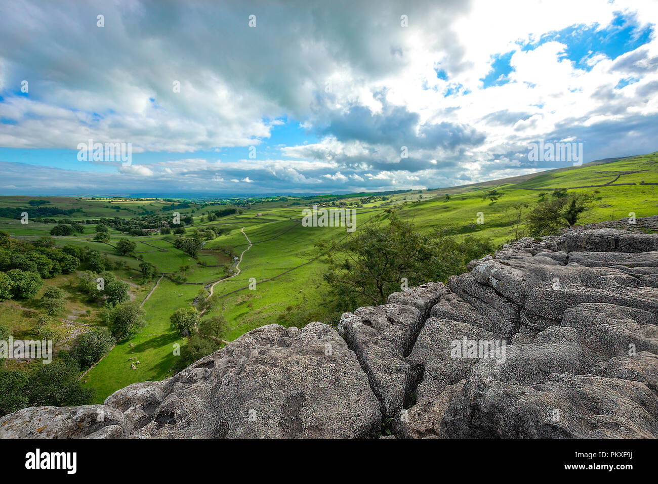 Malham Cove view from the top Stock Photo - Alamy