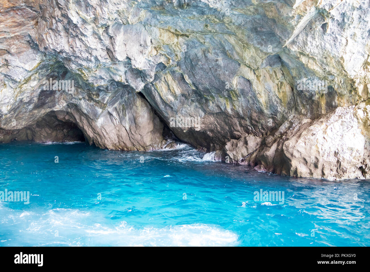Faraglioni rock formations capri hi-res stock photography and images ...