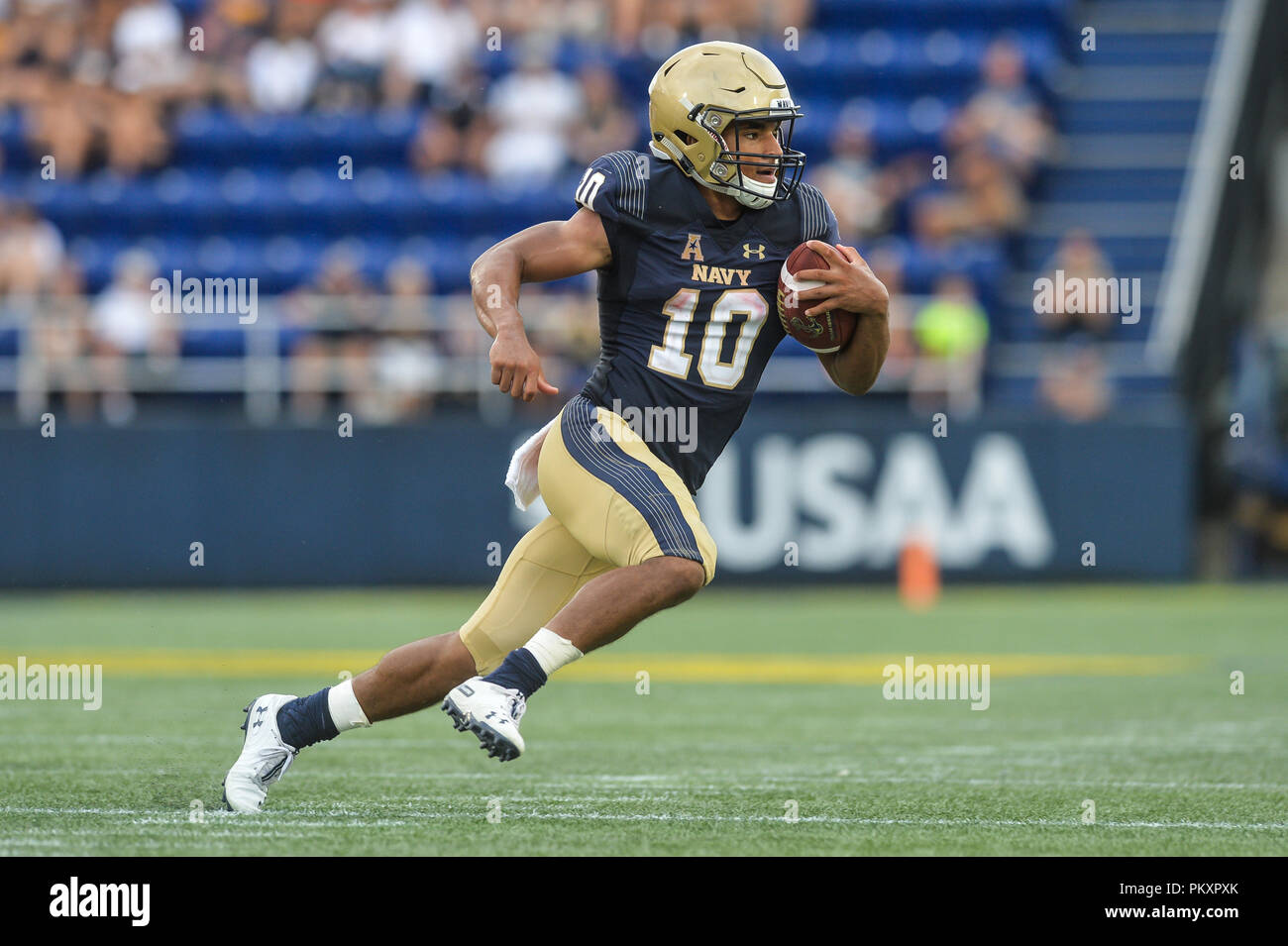 Annapolis, Maryland, USA. 15th Sep, 2018. Quarterback MALCOLM PERRY (10 ...