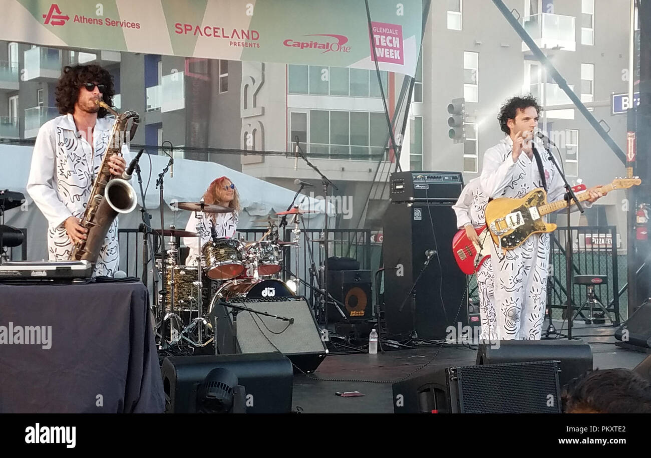 Henry solomon hi-res stock photography and images - Alamy