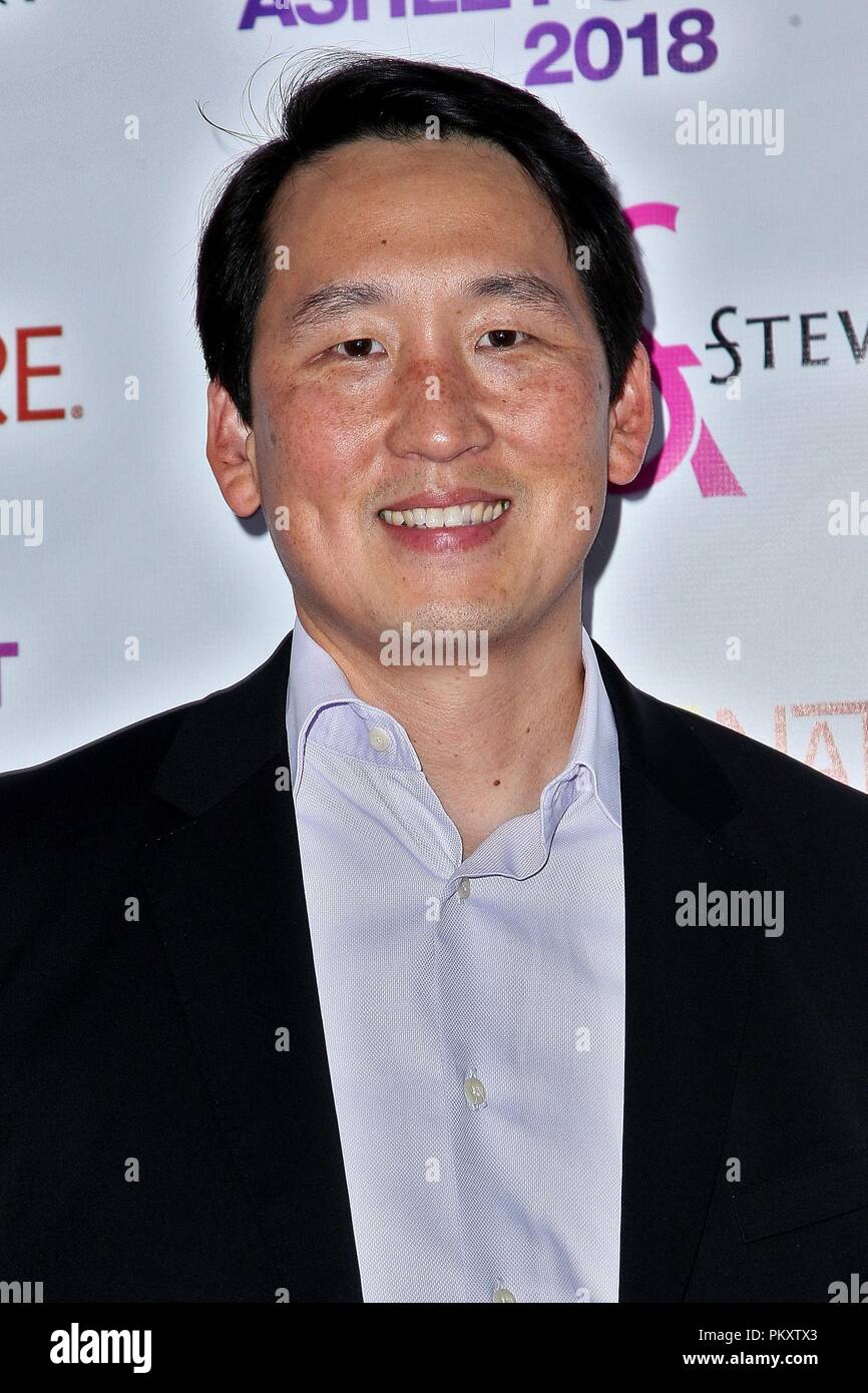 James c rhee hi-res stock photography and images - Alamy