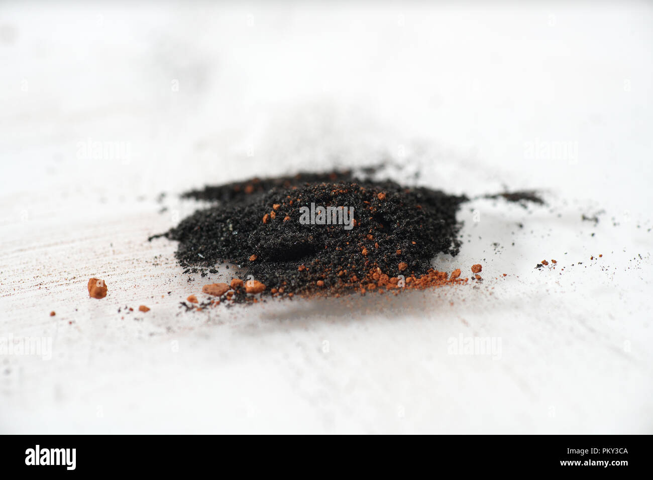 Contents of a fireworks body with disguise and black powder Stock Photo ...