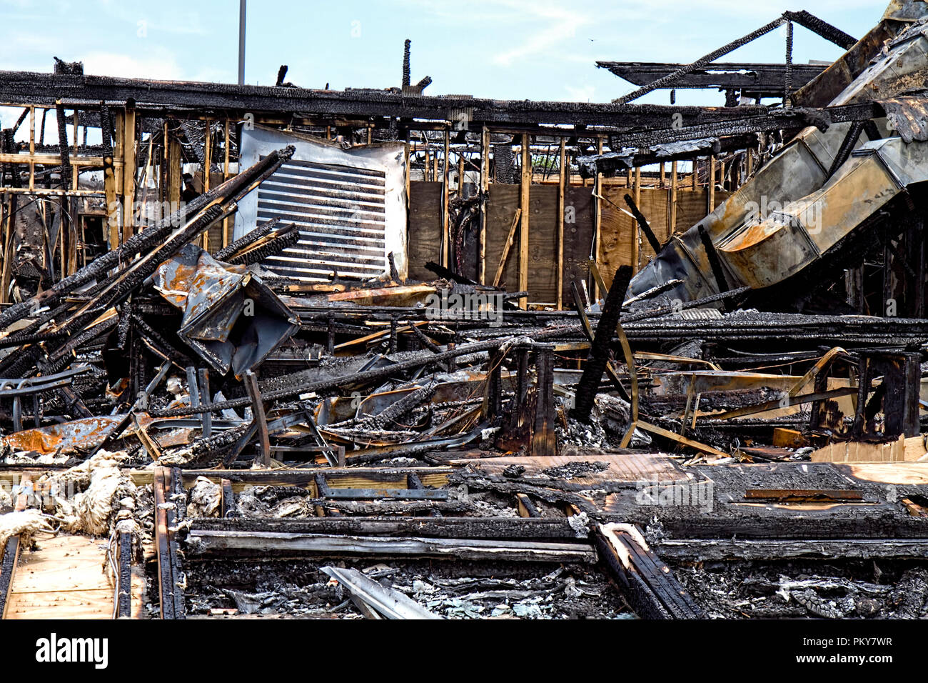 Popular Restaurant burnt to the ground. Images from all angles of ...
