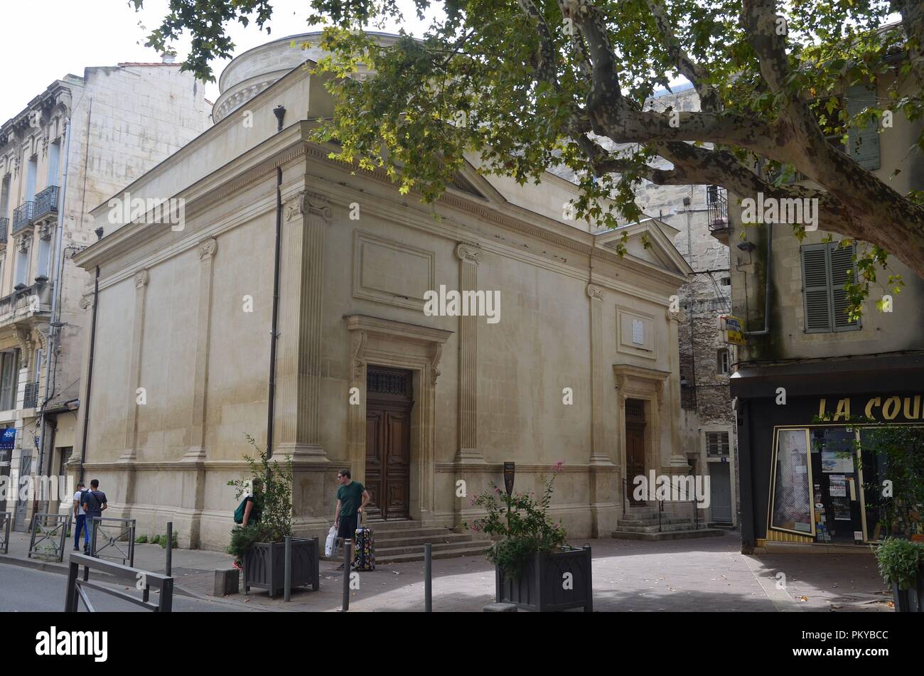 Die historische Stadt Avignon im Süden Frankreichs: die Synagoge Stock ...