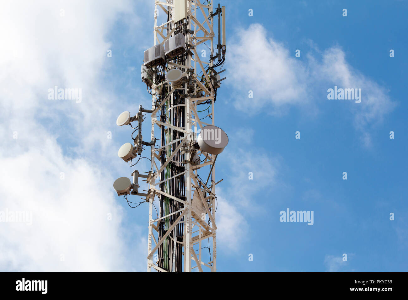 Mast connection hi-res stock photography and images - Alamy