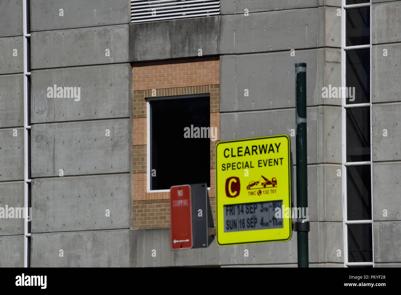 Australian Road Signs & Pedestrians Stock Photo - Alamy