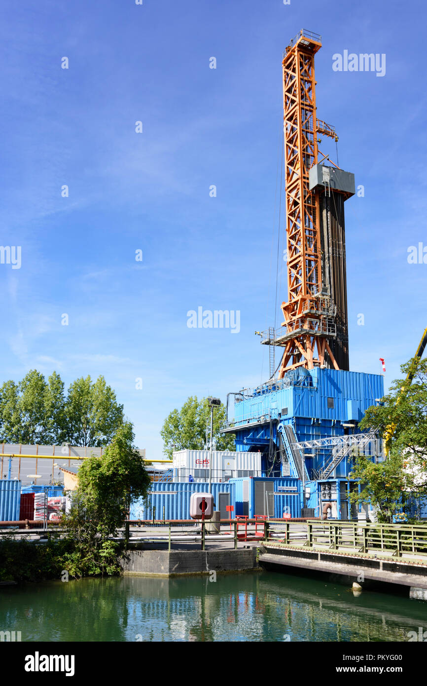 München, Munich: Geothermal bore at Heizkraftwerk Süd (Combined heat ...