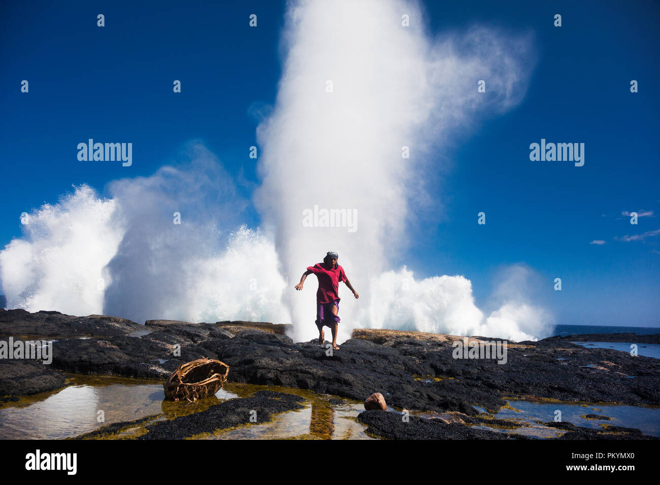 Alofaaga blowhole hi-res stock photography and images - Alamy