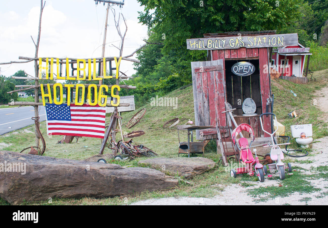 Hillbilly High Resolution Stock Photography and Images - Alamy