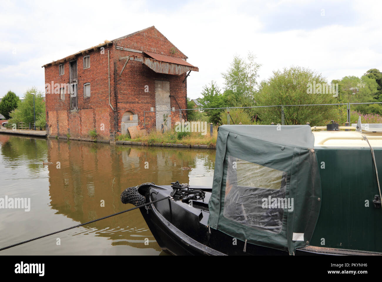 Ellesmere Wharf, Ellesmere Arm, Shropshire Union Canal Stock Photo - Alamy