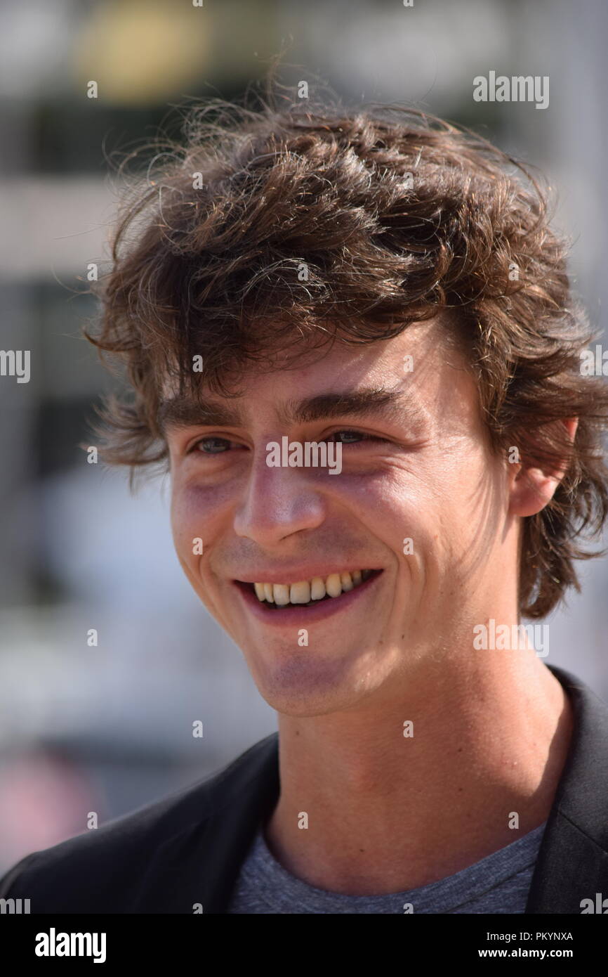 Festival de la fiction hi-res stock photography and images - Alamy