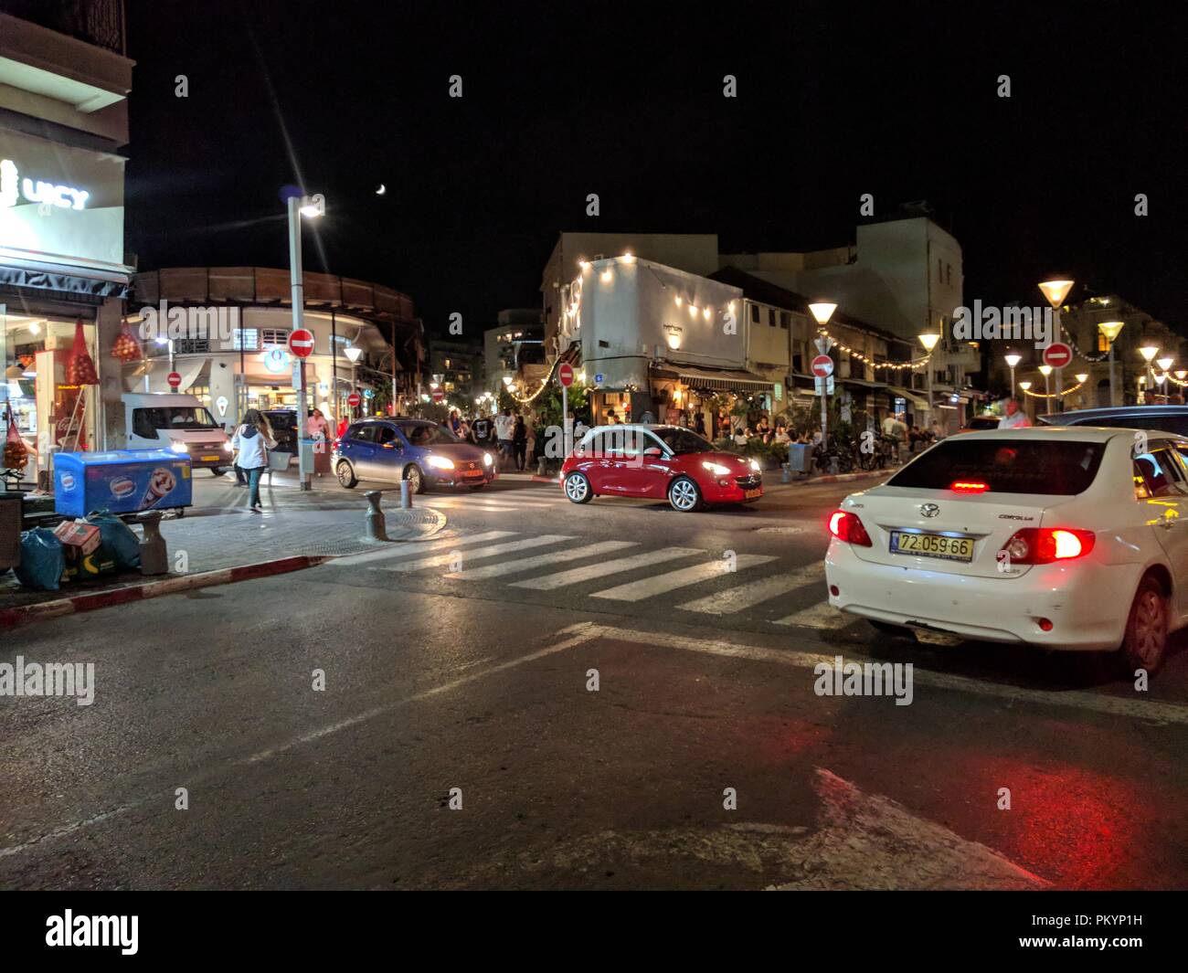 Tel aviv at night hi-res stock photography and images - Alamy