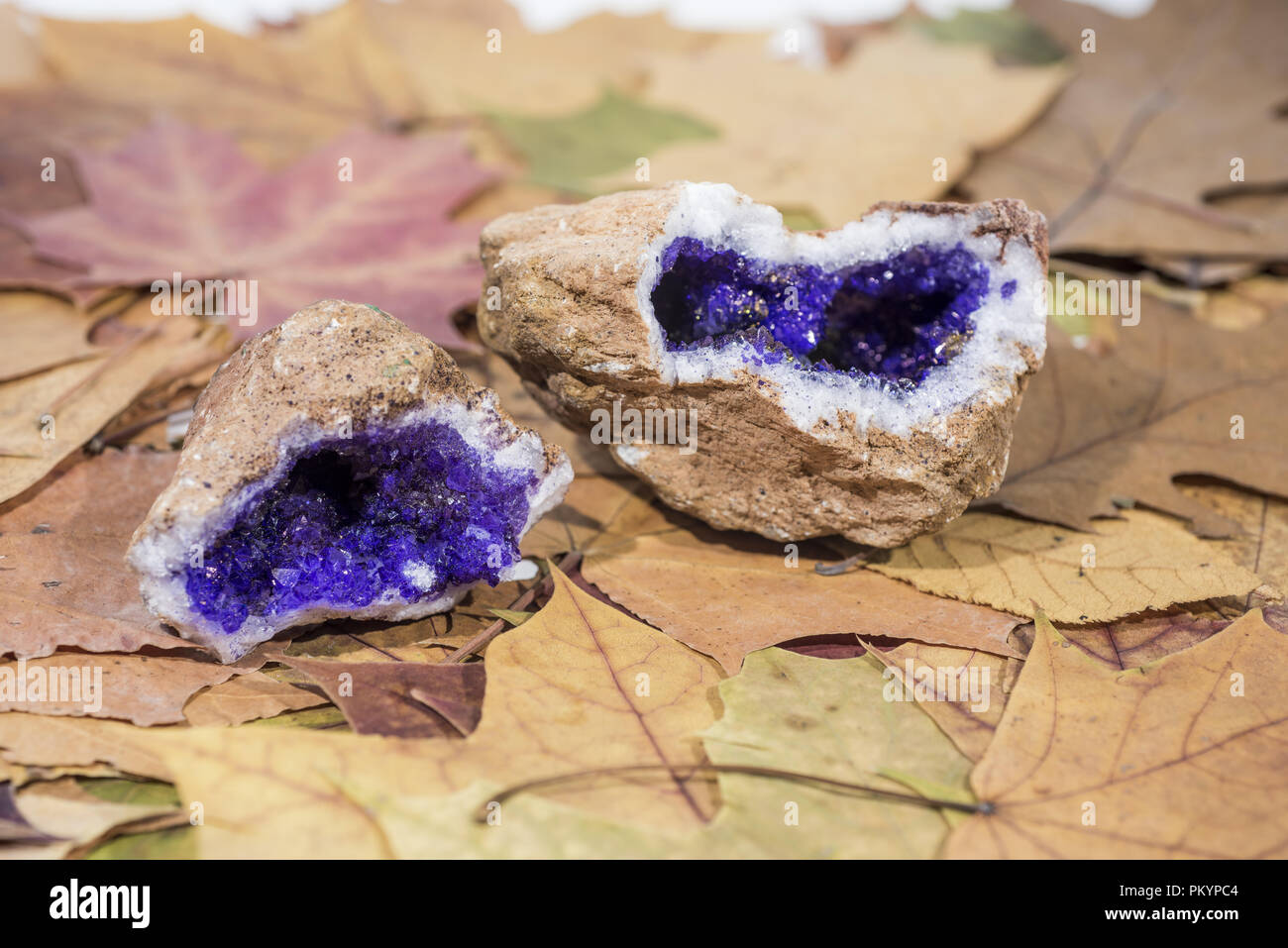 Gems texture photo. Background made from jewel stones Stock Photo - Alamy